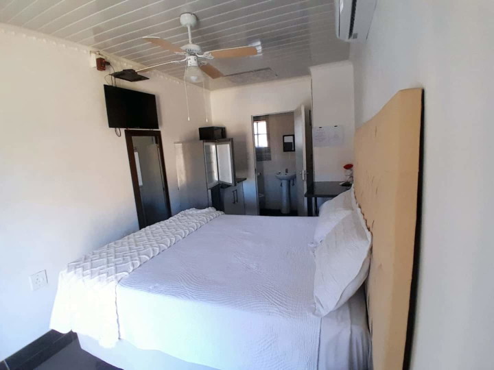 Loamogetswe Guesthouse - Kuruman