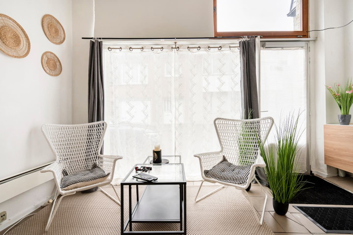 2-room Studio: 1 Living Room/kitchen And 1 Bedroom - Braine-l'Alleud