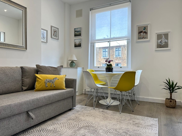 Bright Renovated Flat Off Portobello, Notting Hill - London
