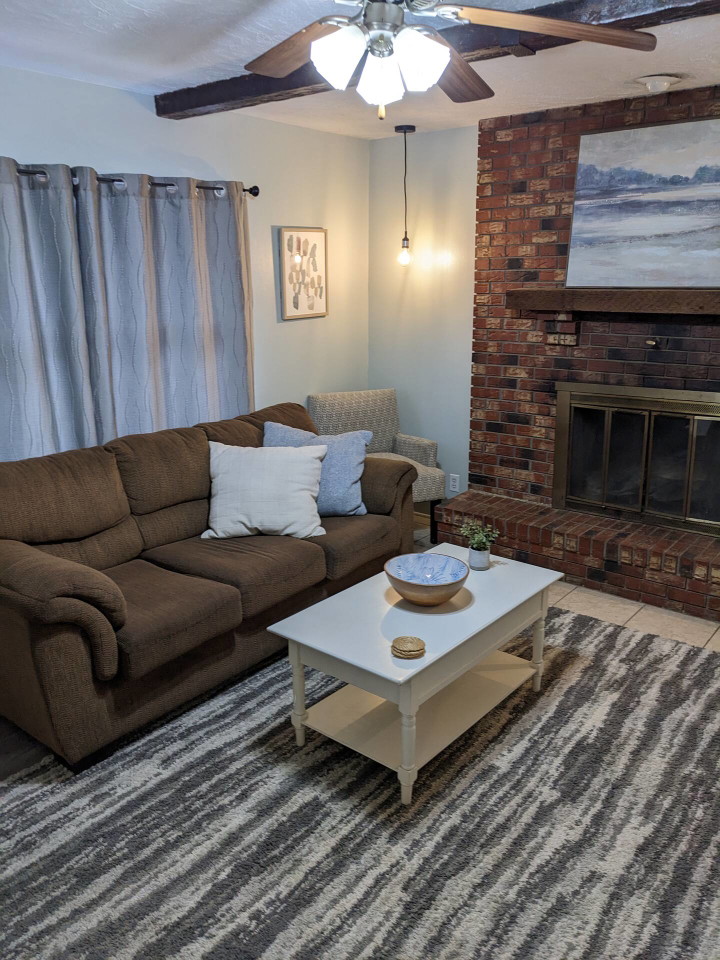 Stay Salina, The Peaceful Place-no Cleaning Fees! - Salina, KS