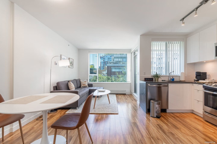 Mount Pleasant 1br | Free Parking + Main St - Vancouver