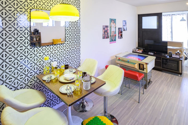 Stay In Showa Retro | Candy Shop & Famicom Room - Fujisawa