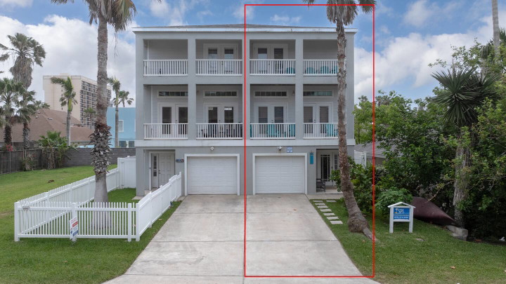 Sayling Away​​​​​​​  Heated Pool  2 Min Walk To Beach - South Padre Island