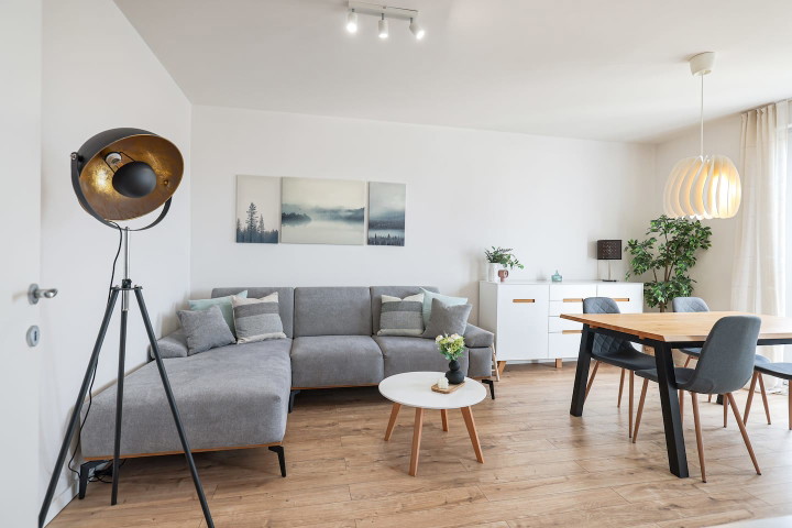 City Centre Apt With View+ Free Street Parking - Alps
