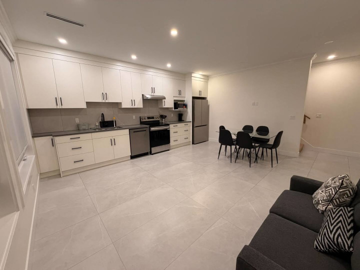 Elegant New 3-bedroom Retreat Perfect For Families - 新西敏