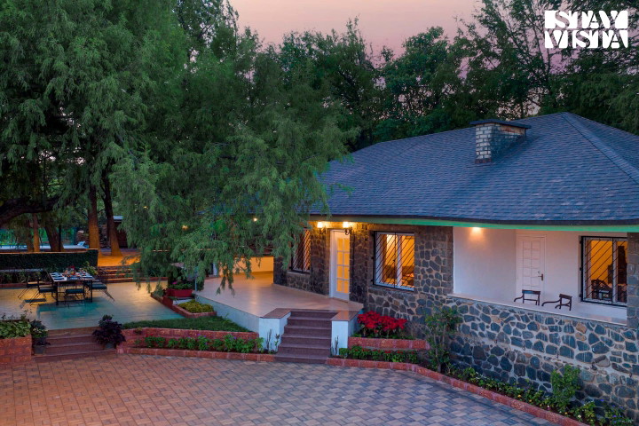 The Deck Pool Villa With Scenic View - Mahabaleshwar