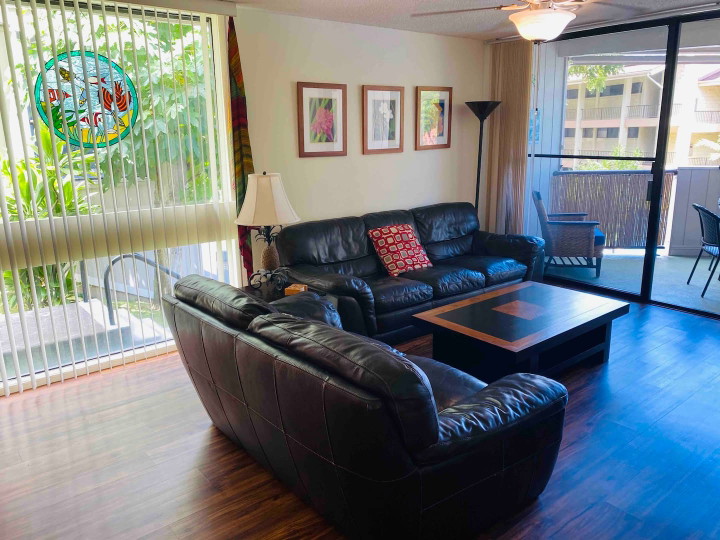 Ideal Location, In Town, Clean And Convenient - Kailua-Kona, HI