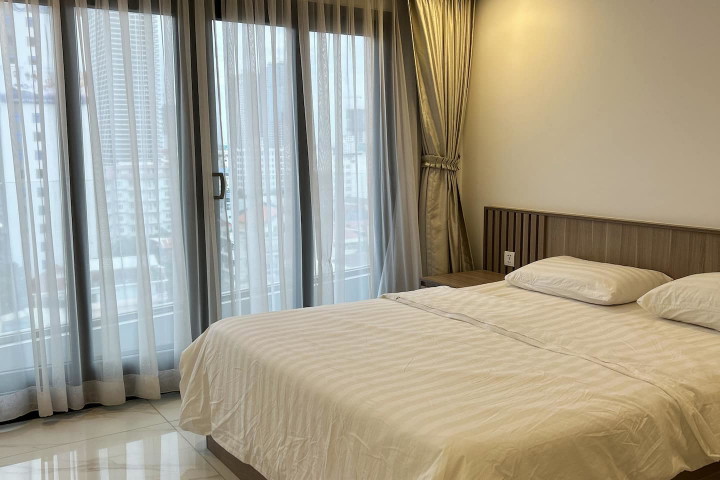 Spacious 1-bed/1-bath Near Russian Market - Phnom Penh
