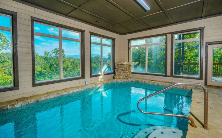 9 Bedroom Large Cabin - Loaded, Including Indoor Pool! - Douglas Lake, TN