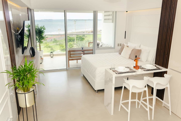 Sea & Luxury: Apartment With Caribbean Sea View - Cartagena, Colombia