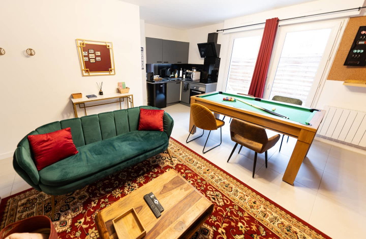 Appart Billard & Terrasse Privée - Villefranche - Villefranche-sur-Saône