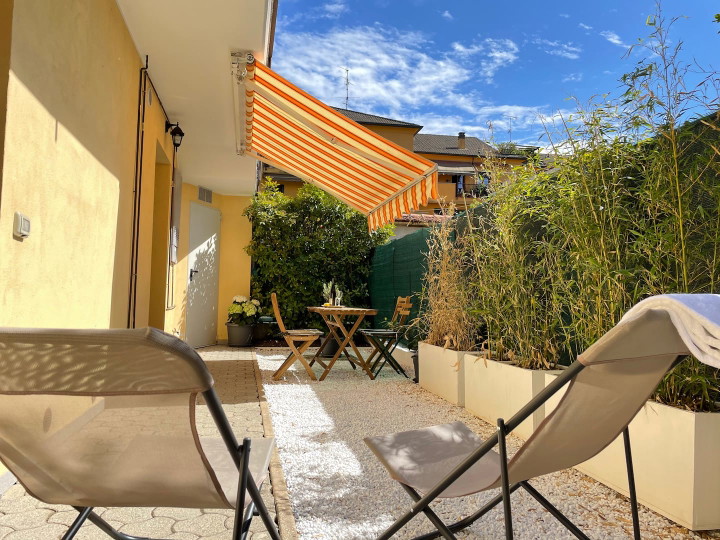 Monza - Box Privé Avec Espace Extérieur Privatif - Monza