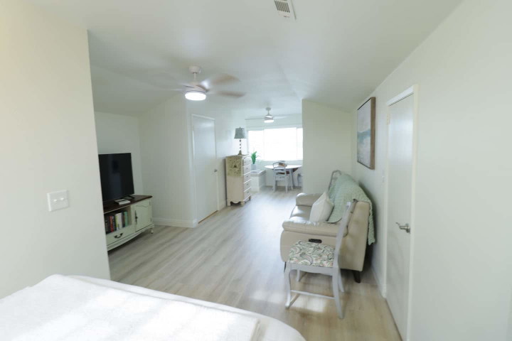 Private Suite, Fully Contained - Santa Maria, CA