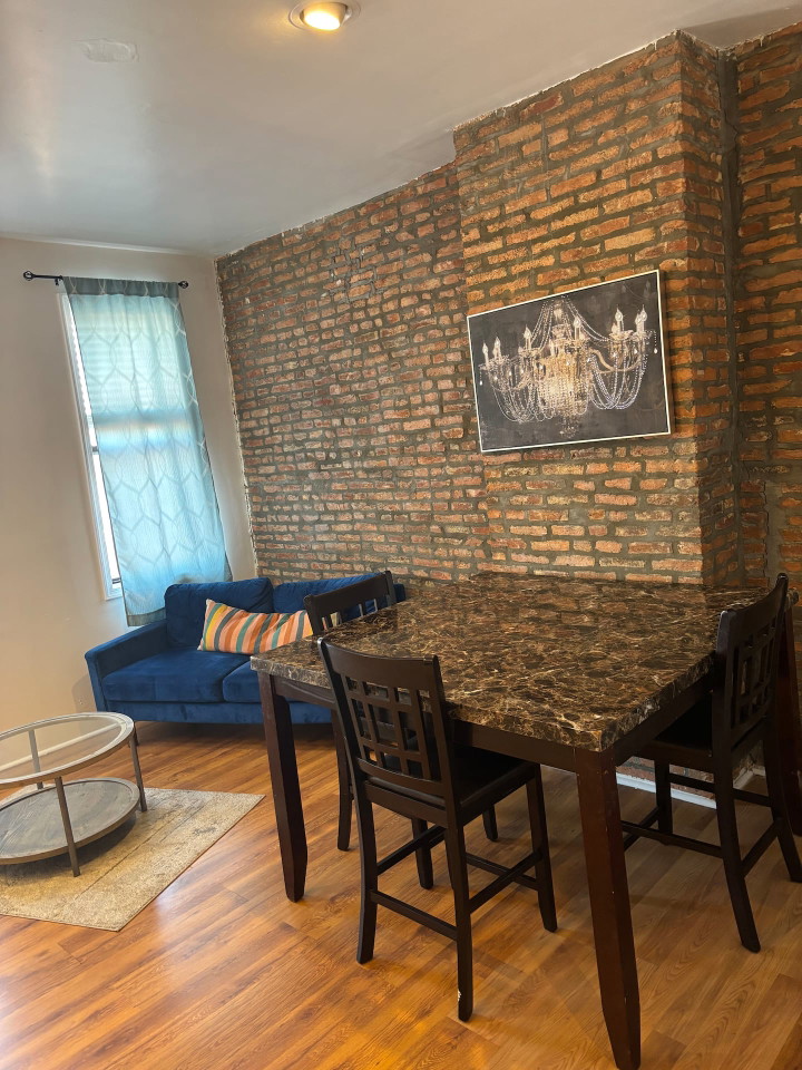 Chic Top Floor Studio Apt Near Baltimore Harbor - Baltimore, MD
