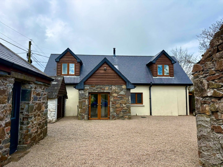 Beautiful Irish Countryside Cottage - Clare County