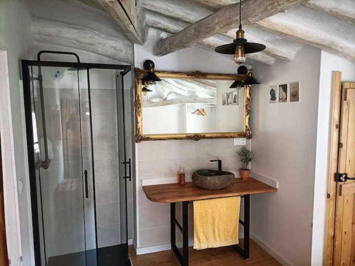 A Beautiful Apartment-studio With Parking - Enciso