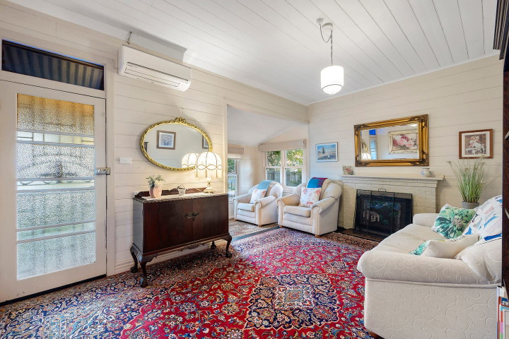 Cosy Miners Cottage In Historic Korumburra - Australia