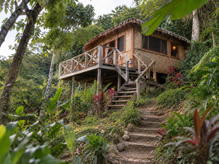 Treehouse 5m To Beach|15mins To Santo | Ocean View - Vanuatu