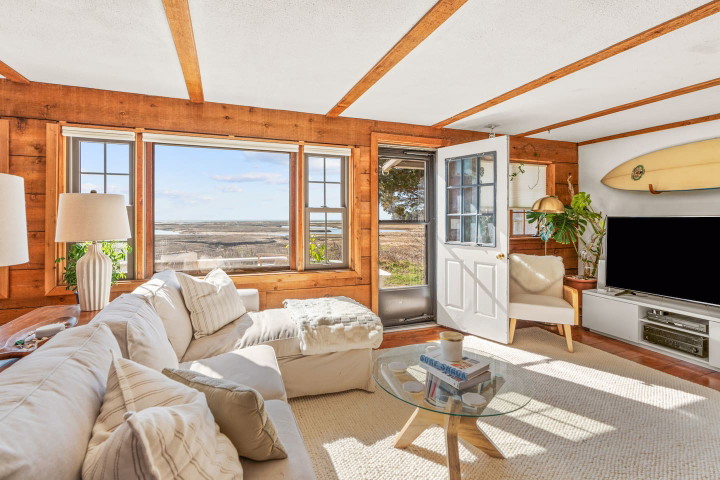 10 Min Walk To Beach - Amazing View & Huge Deck - Eastham, MA