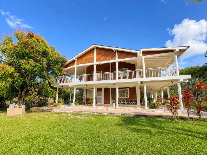 Get Away From The City, Country House With Pool - Honduras