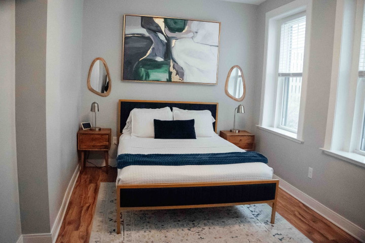 Modern Downtown 1br Free Garage Parking+ Workspace - New Castle, DE