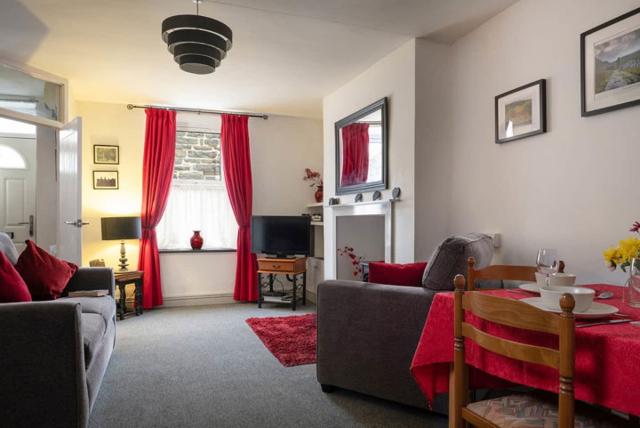 Cosy Snowdonia Base With Parking & Dog-friendly - Blaenau Ffestiniog
