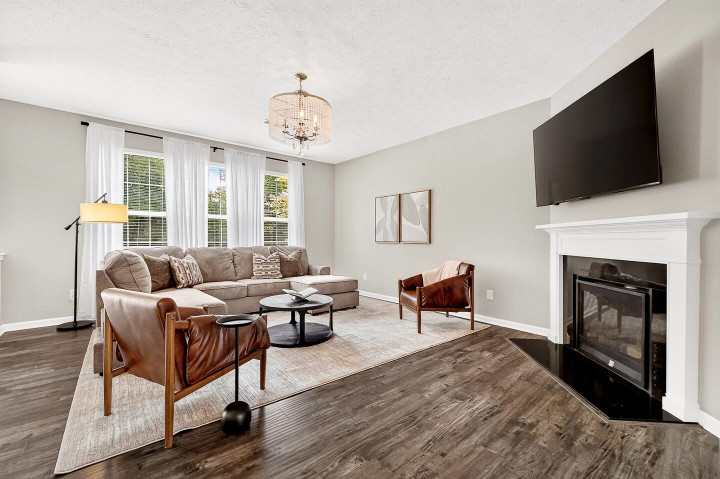 3br Home, Indianapolis | Extended & Monthly Stays - Greenwood, IN