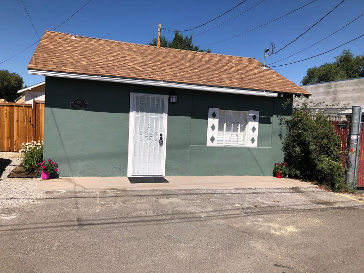 Historic Cottage Close To Everything - Reno, NV