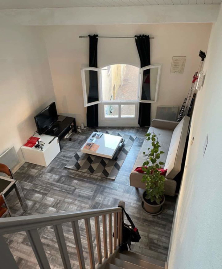 Joli Duplex En Centre Ville De 40m² Climatisé - Istres