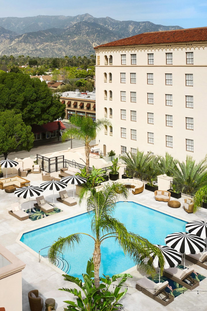 Pasadena Hotel And Pool - Pasadena, CA