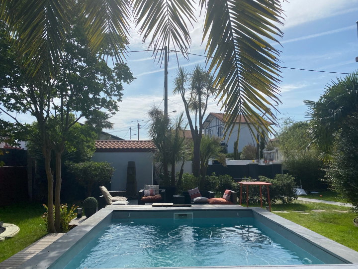Grande Villa Biarritz - 7 Chambres - 14 Couchages - Bidart