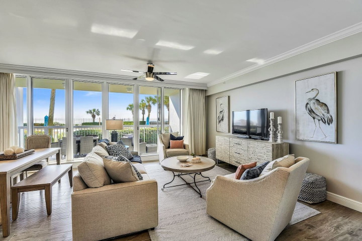Silver Beach 102w Beachfront + Disc. Beach Svc - Destin, FL