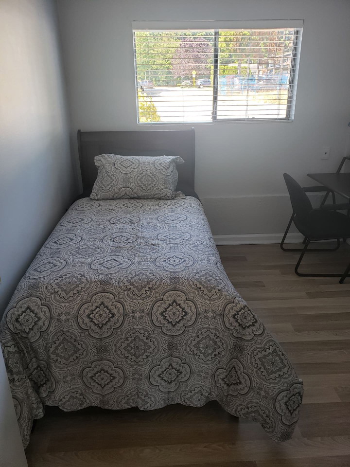 Private Room 10 Minutes From Airport - Abbotsford