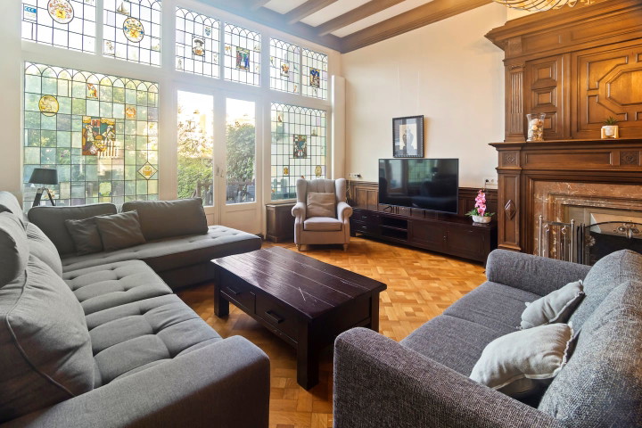 Big Monumental Townhouse Apartment - La Haye