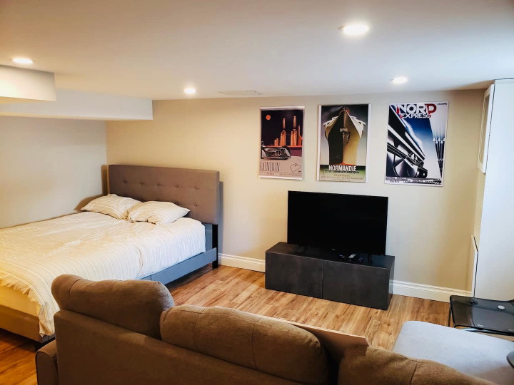 Adorable Studio Apartment In Toronto - Mississauga