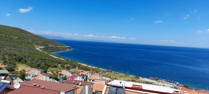Deniz, Orman, Gökyüzü. Dikili, İZmir. Villa Tüm Ev - Dikili