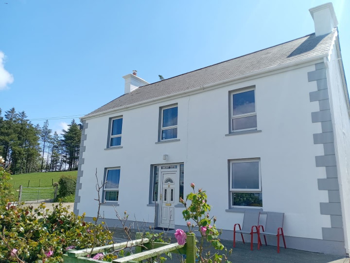 The Farmhouse - Letterkenny