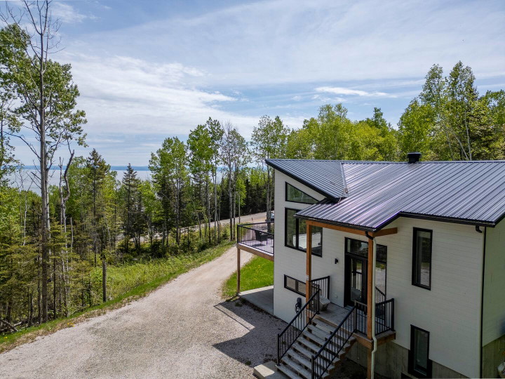Home-style Hotel  Le Quintessence, Spa And Views - La Malbaie