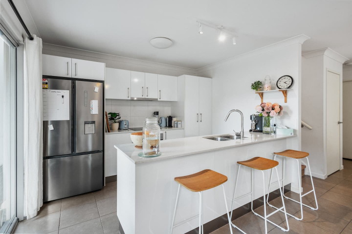 4br Townhouse With Pool | Family-ready Stay - 