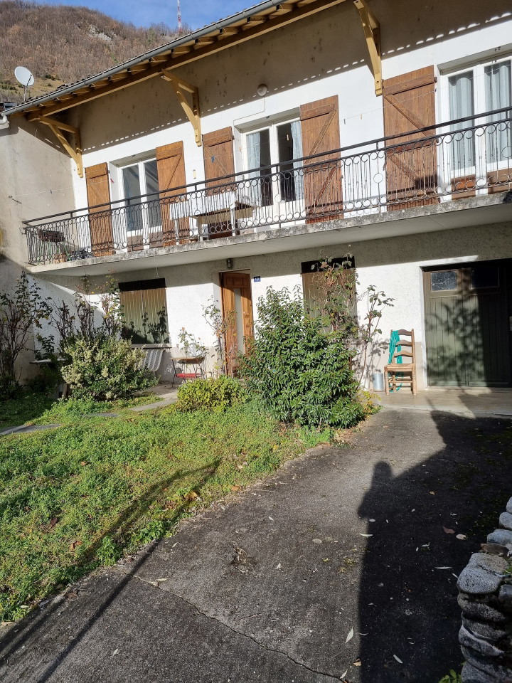 Maison Authentique En Village - Guzet-Neige