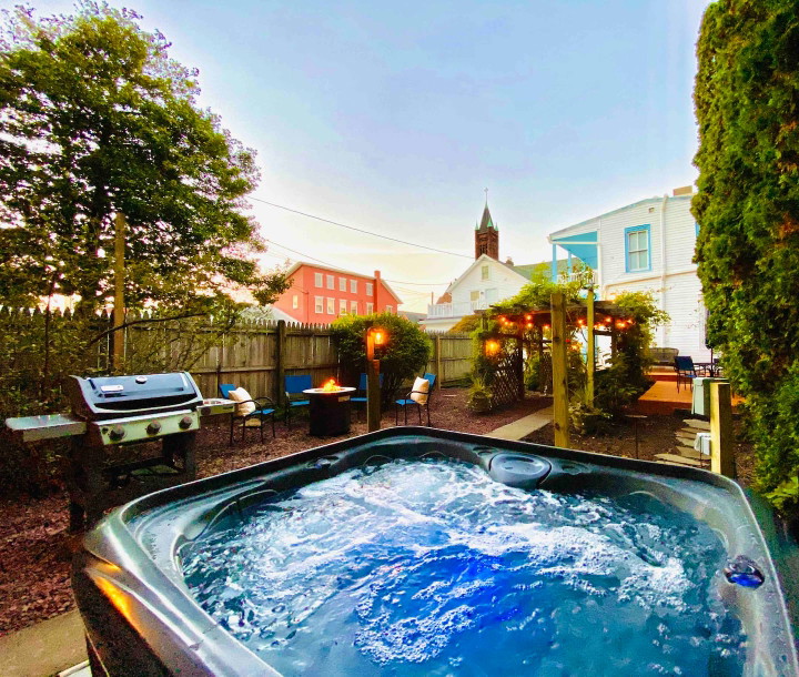 Unique & Historic W/ Hot Tub, Firepit Next To Hershey - Hershey, PA
