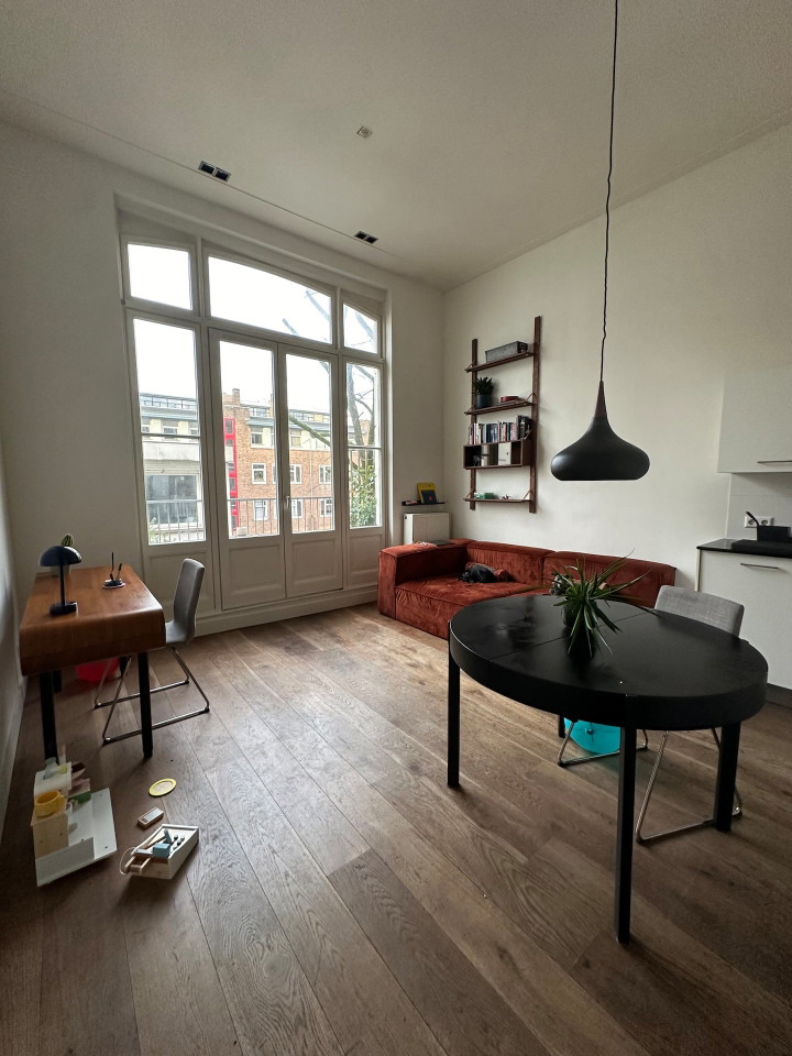 Stay In A Beautiful High-ceiling City-center Flat - Amsterdam