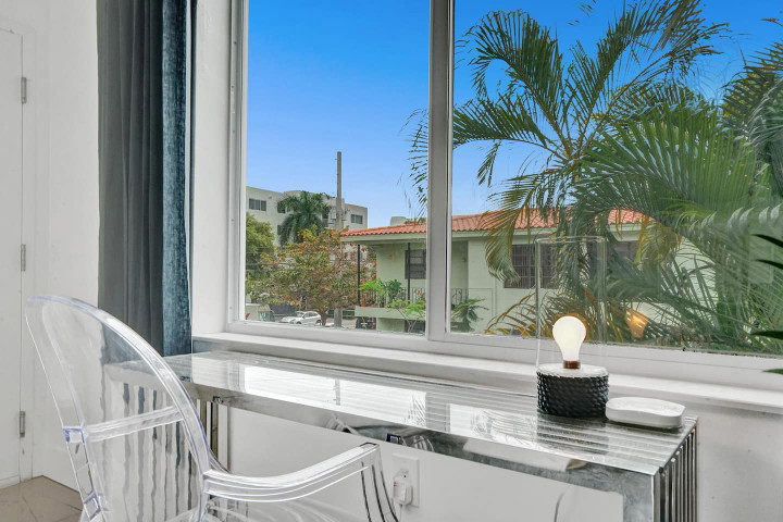 Villa Monaco Top Floor | 2,000sqft, 10 Guests - South Beach, FL