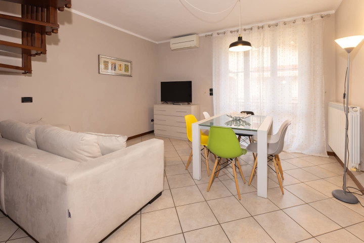 Charming Apt With Garage, 350m From The City Walls - Lucca