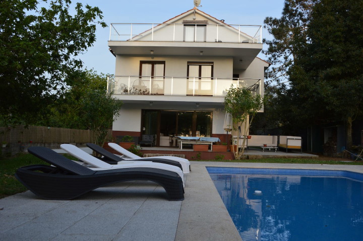 House Over The Sea, Pool, Forest And Beach. Groups. - Vigo