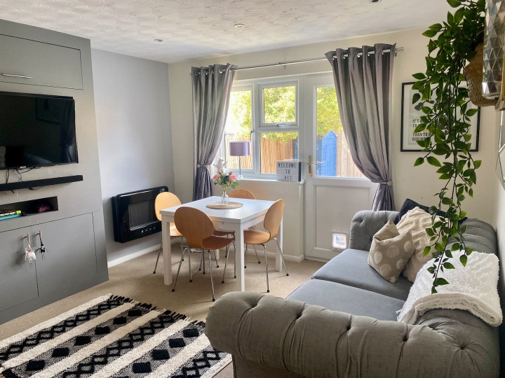 Modern, Clean House In Saffron Walden - Essex
