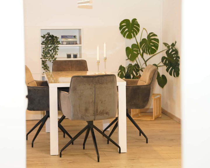 Modern Cologne Apartment · Free Parking · Balcony - Colonia