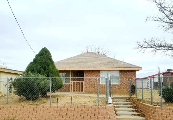 Cozy 2 Bed 1 Bath Great For Visitors And Work - Odessa, TX