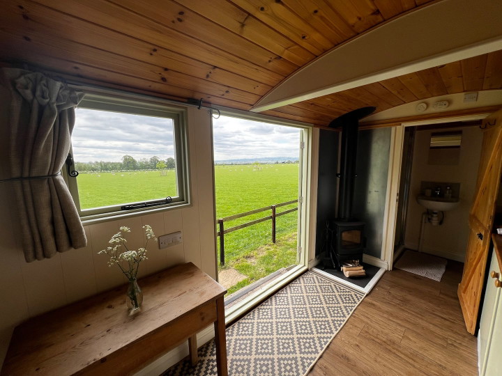 Shepherd's Hut On Beautiful Organic Farm - Loughborough