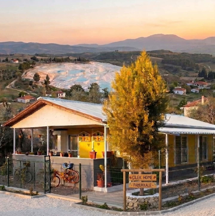 ÇIlek Home  Pamukkale Detached House With Garden - Karahayıt